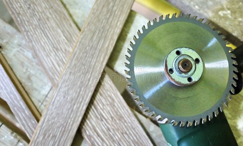 Electric Grinder for Working on Wood. the Disc with Teeth Makes it Easy ...