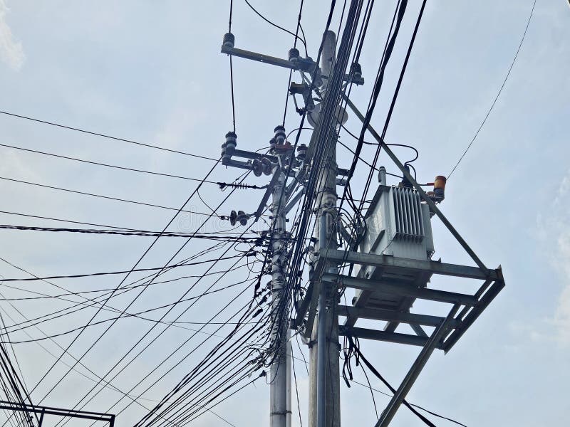 122 Multiple Overhead Cables Stock Photos - Free & Royalty-Free Stock ...