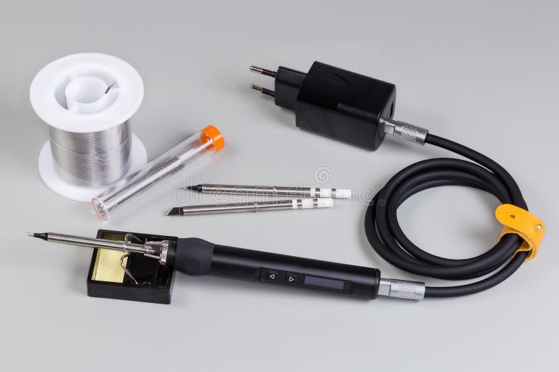 Electric Smart Soldering Iron with Power Unit, Replaceable Tips, Solder ...