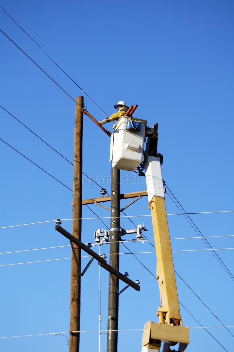 440 Electric Utility Lineman Stock Photos - Free & Royalty-Free Stock ...