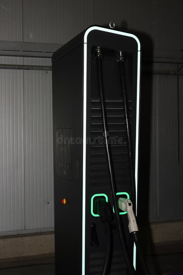 Electric Vehicle Charge Station in Garage Stock Image - Image of ... Electric Vehicle Charge Station in Garage Stock Image - Image of ...