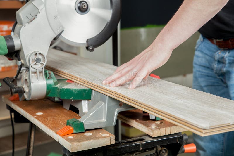 Electrical Buzz saw stock image. Image of installation - 35937385