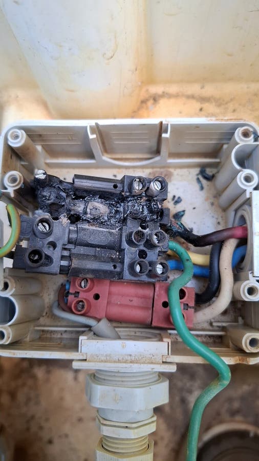 Electrical Cable and Terminal Burning , Short-circuited and Melted ...