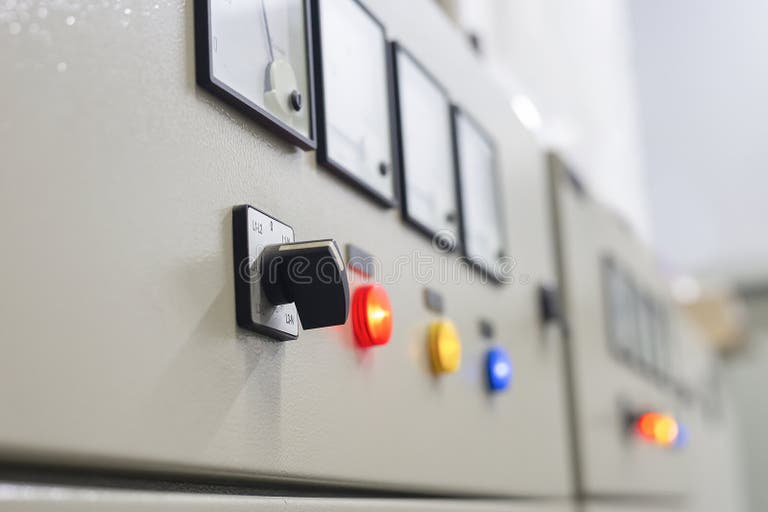 Electrical Circuit Breakers, Industrial Electrical Control Switch ...