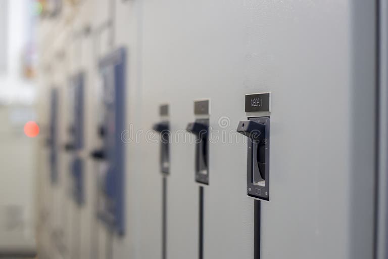 Electrical Circuit Breakers, Industrial Electrical Control Switch ...
