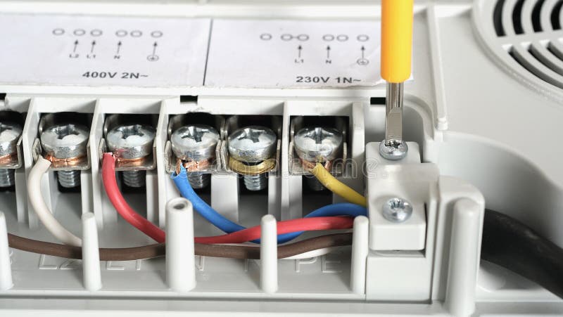 Electrical Connection of the Induction Panel Cooker, Contacts ...
