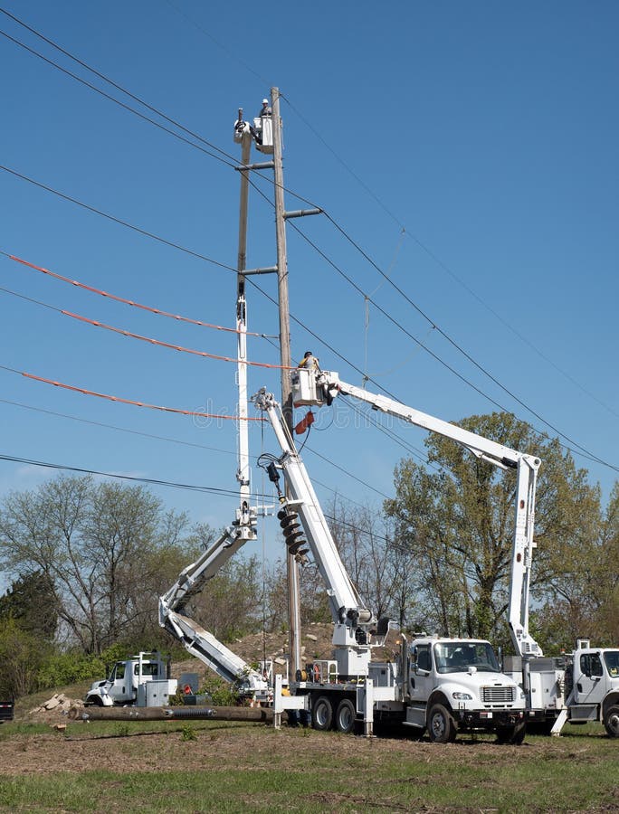 110 Electrical Boom Vehicle Stock Photos - Free & Royalty-Free Stock ...