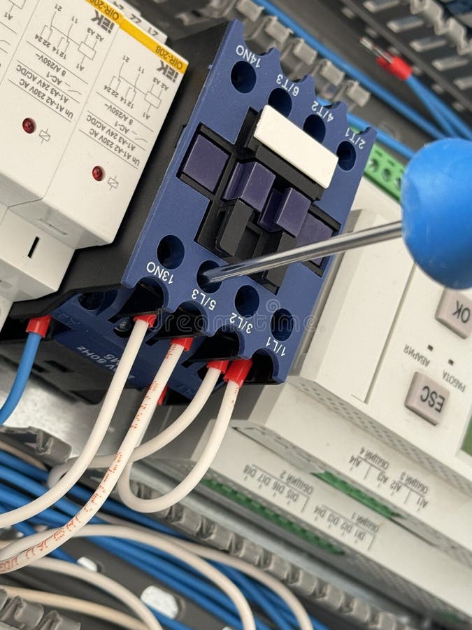 Electrical Distribution Cabinet Assembly for Circulation Pump Control ...