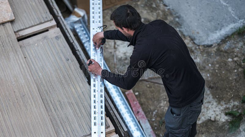 An Electrical Engineer from the Team Cut Chutes that Will Serve As ...
