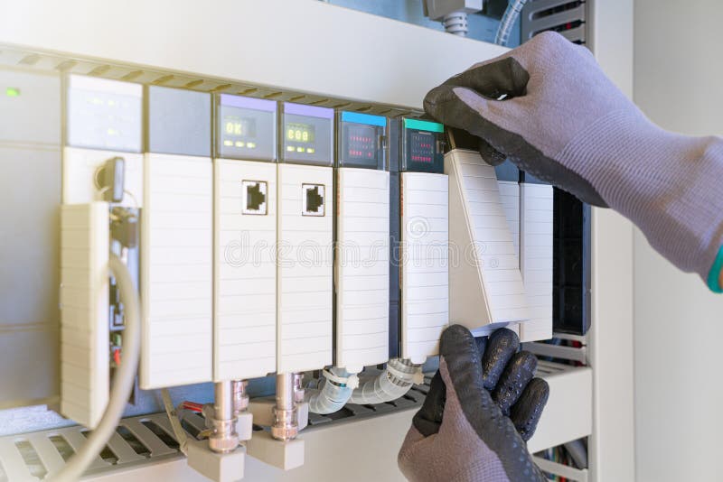 1,339 Electronic Signal Analog Digital Stock Photos - Free & Royalty ...