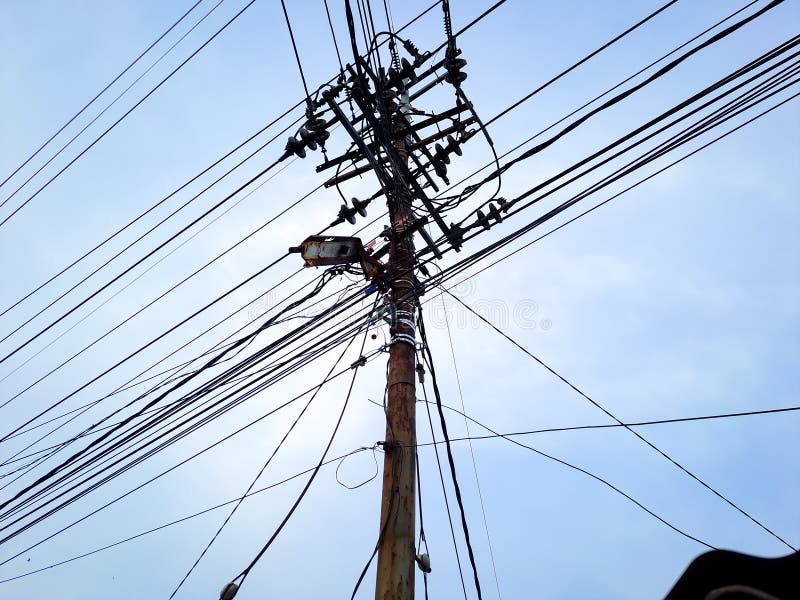 Electrical Power Junction at the Pole Reveals the Complexity with the ...