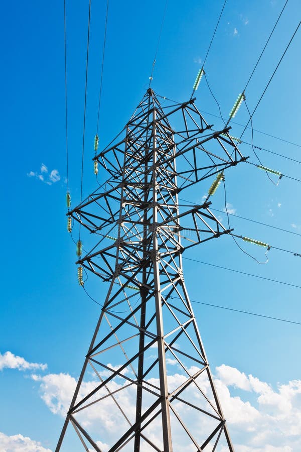 Electrical powerlines stock image. Image of mast, cable - 3517235