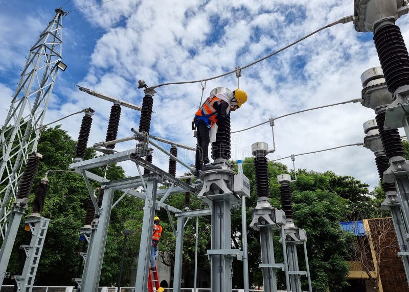 The Insulator Cleaning Service for 115kV Circuit Breaker, Disconnecting ...