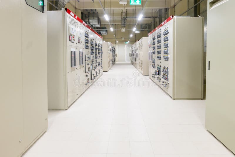 16,446 Voltage Electrical Substation Equipment Stock Photos - Free ...