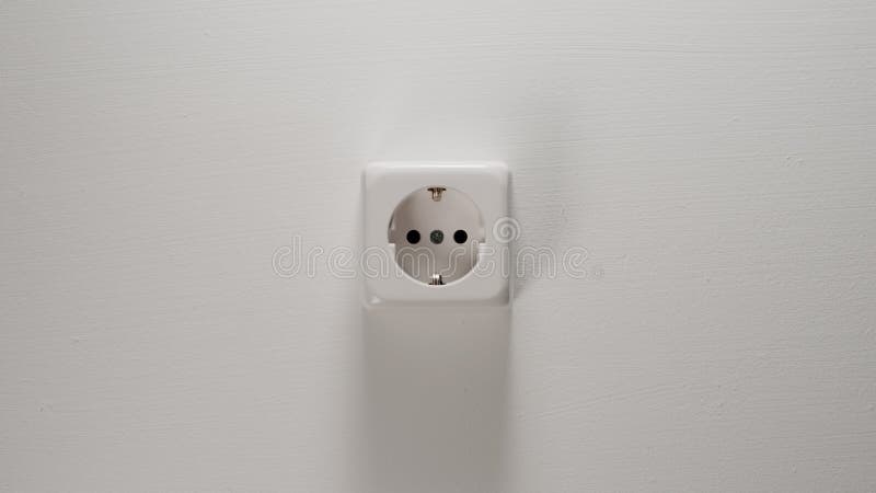 Dvi-d Socket of White Adapter for Blue Vga Socket Monitor Cord Behind ...