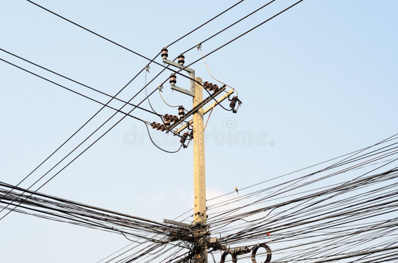Electrical Transmission Lines Stock Image - Image of insulator ...