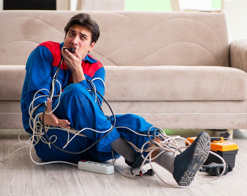 376 Cable Tangled Funny Photos - Free & Royalty-Free Stock Photos from ...