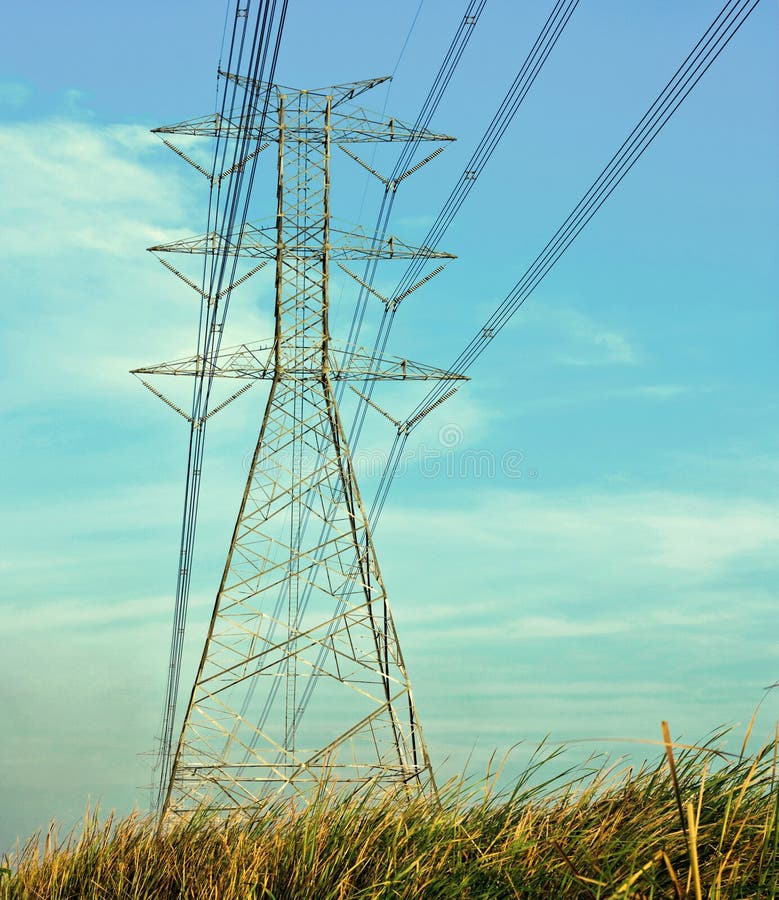140+ Electricity pylon field Free Stock Photos - StockFreeImages