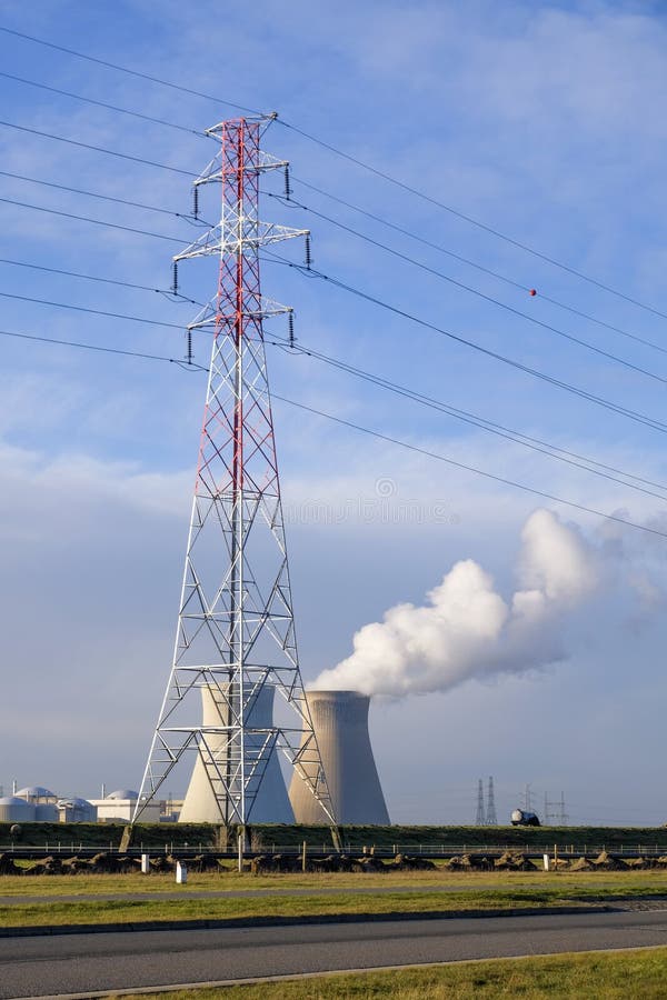 145 Fusion Reactor Stock Photos - Free & Royalty-Free Stock Photos from ...