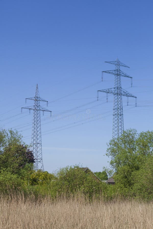 Electricity Pylons on the River Este, Buxtehude, Lower Saxony Stock ...