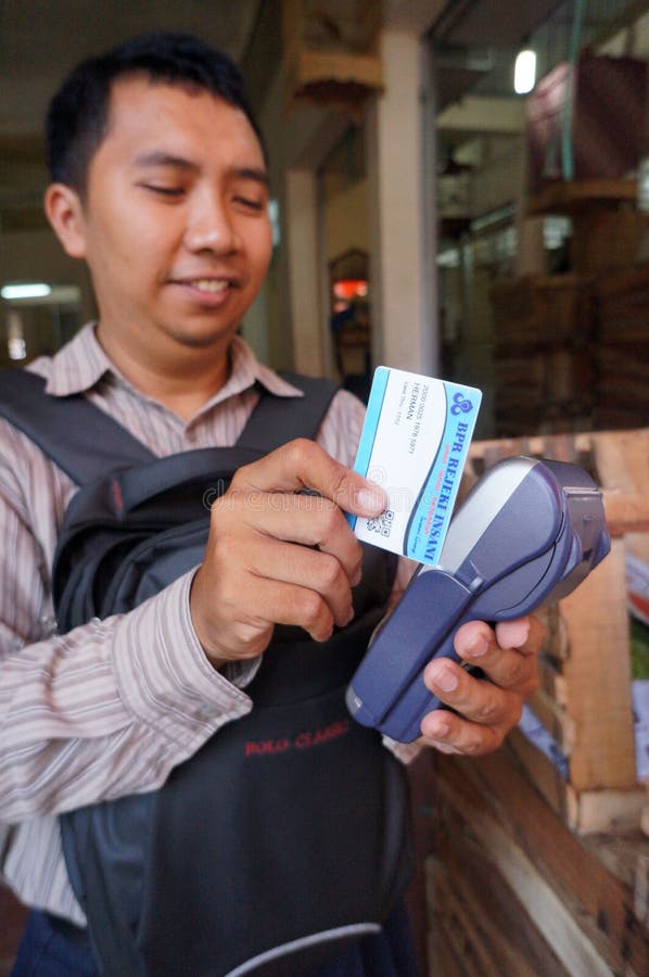 Electronic data capture editorial photography. Image of java - 62598677