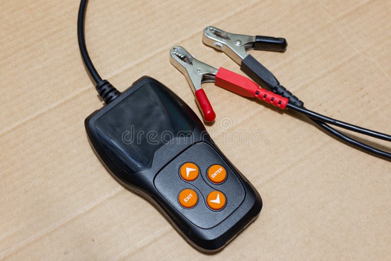 Electronic Device Tester To Check the Charge and Battery Performance ...