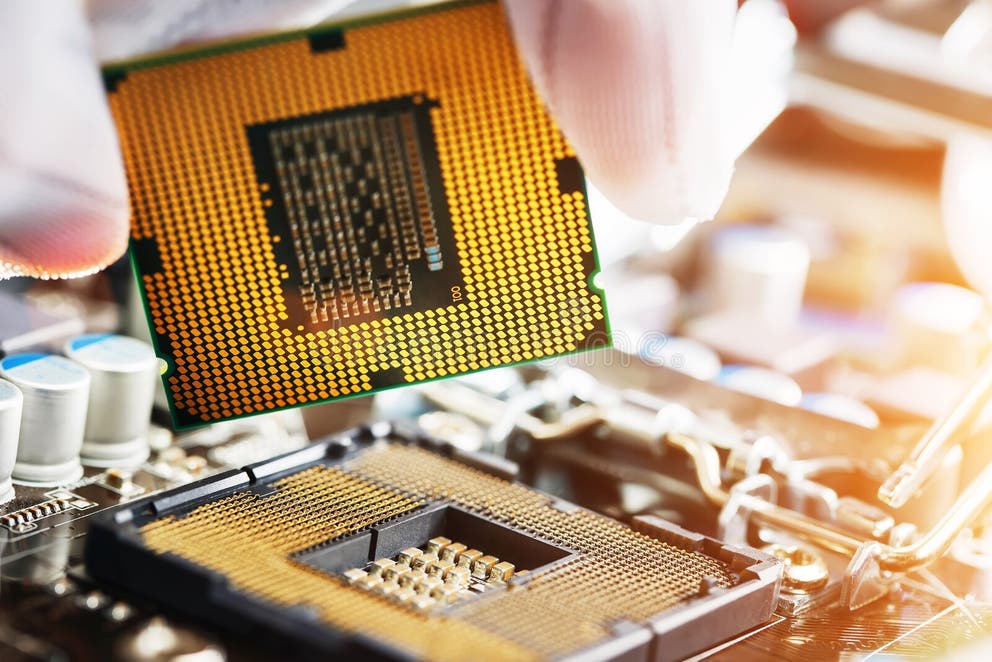 Electronic Engineer of Computer Technology. Maintenance Computer Cpu ...