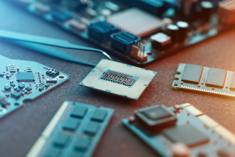 Electronic Engineer of Computer Technology. Maintenance Computer Cpu ...