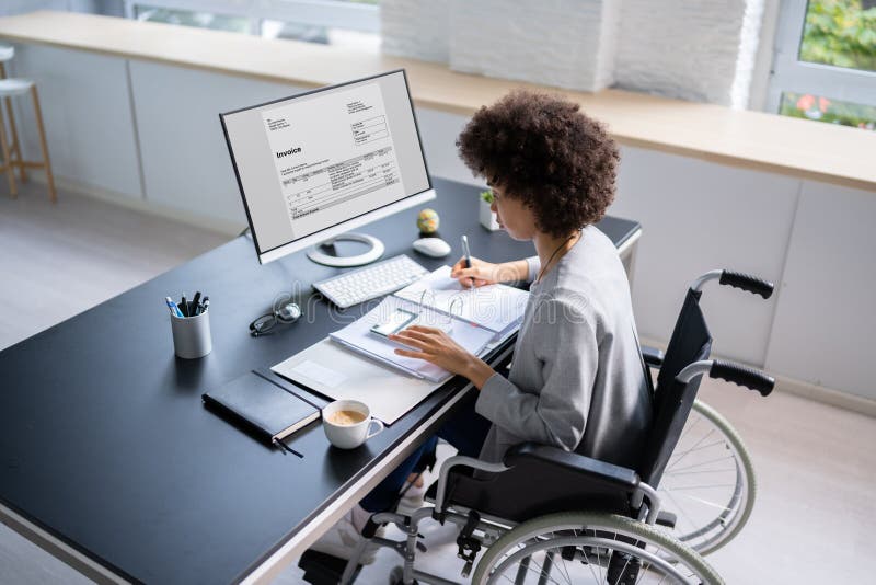 Electronic Invoice Statement, E Tax Software Stock Photo - Image of ...