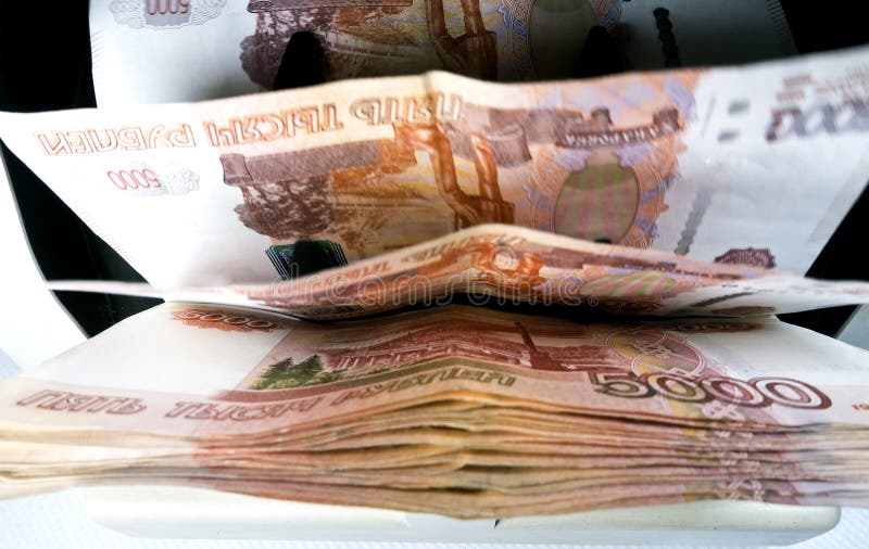 Electronic Money Counter Machine is Counting the Russian Five ...