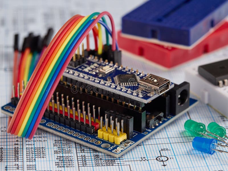 Electronics and Microprocessor.Electronic DIY Project Arduino.Drawing ... Electronics and Microprocessor.Electronic DIY Project Arduino.Drawing ...