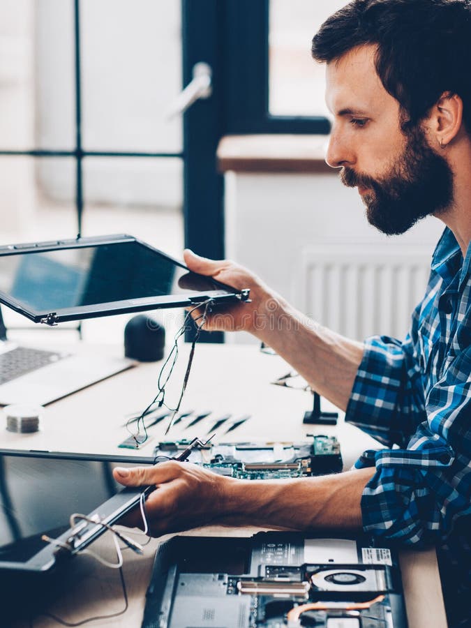 Electronics Repair Shop Laptop Screen Replacement Stock Image - Image ...