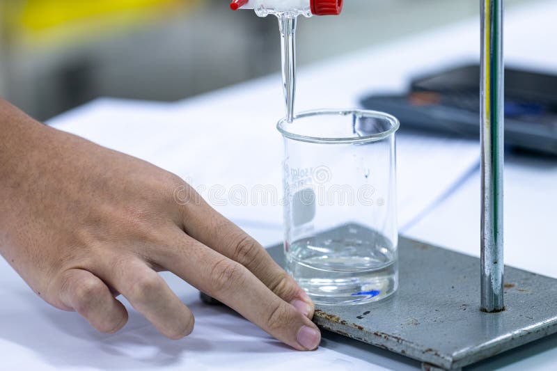 Electroplating Experiment in Chemistry Laboratory. Stock Photo - Image ...