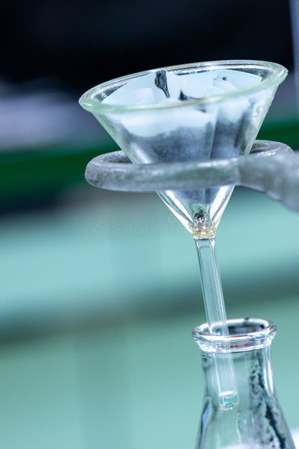 Electroplating Experiment in Chemistry Laboratory. Stock Photo - Image ...