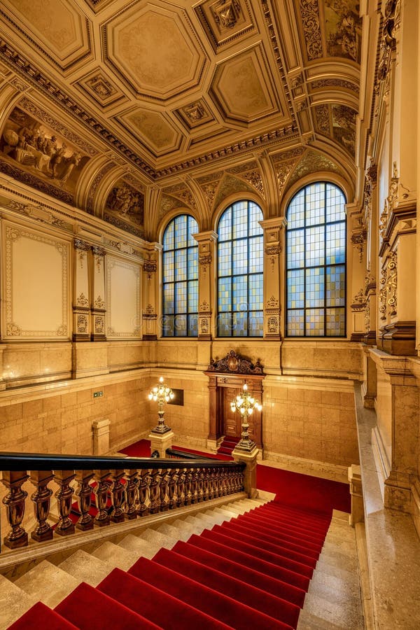 Elegant and Beautiful Interior of the Town Hall in Hamburg, Germany ...