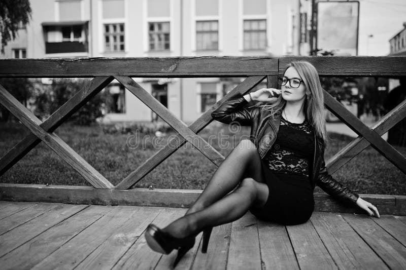 Elegant Blonde Girl Wear On Black Leather Jacket Stock Image Image Of