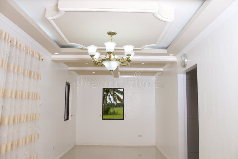 Elegant ceiling stock image. Image of home, apartment - 32551565