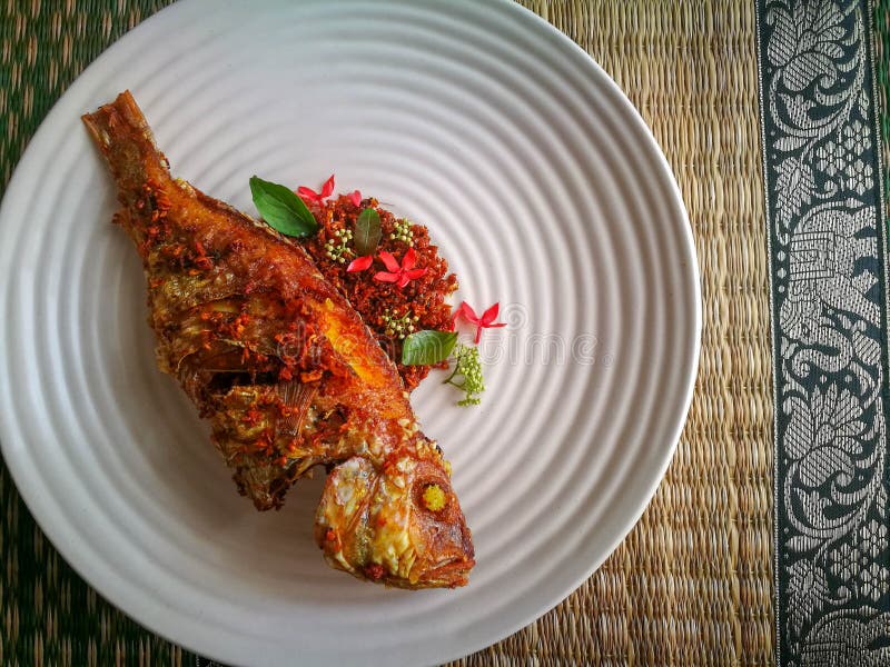 Elegant Deep Fried Fish with Herb and Flower Fine Dining Stock Photo ...