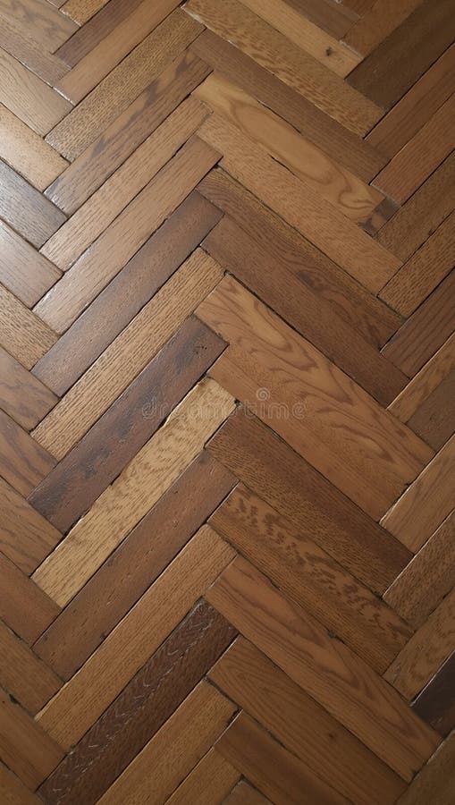 Elegant Herringbone Wood Floor Pattern in Oak and Walnut Tones Stock ...