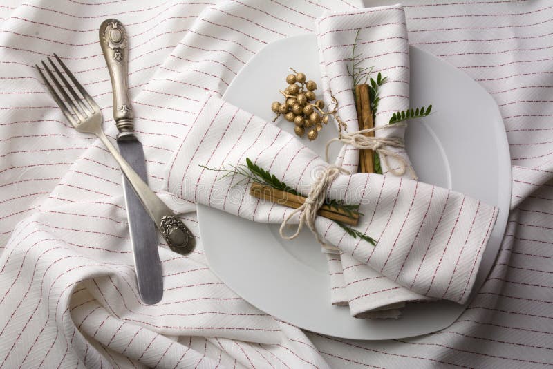 Elegant Place Setting White and Gold Stock Photo - Image of gold ...