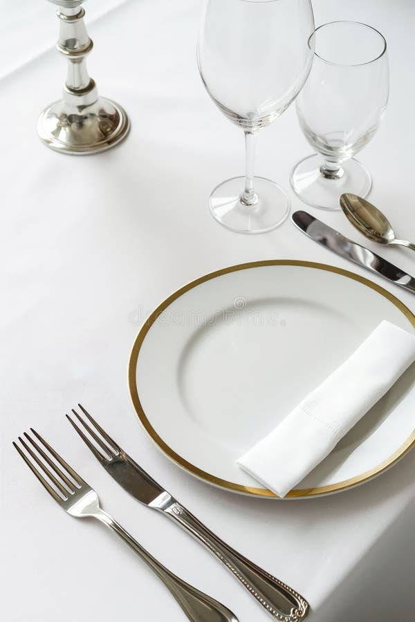 Elegant Table Setting Waiting for Food To Be Served at the Restaurant ...