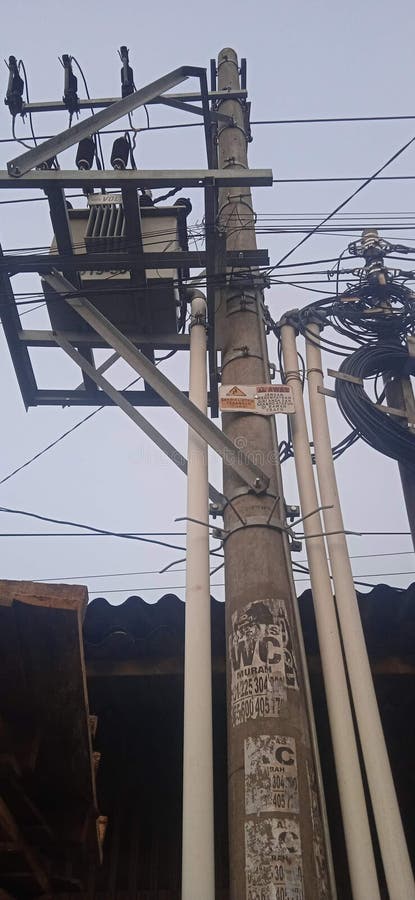 Elektrik wire editorial stock photo. Image of elektrik - 265565738