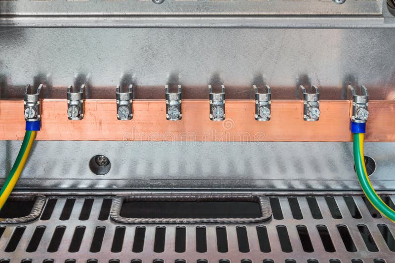 Elektrische Erdung stockfoto. Bild von kupfer, stab, terminal - 39095812