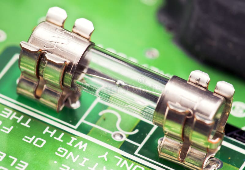 Elektronische zekering stock afbeelding. Image of spaander - 24494115