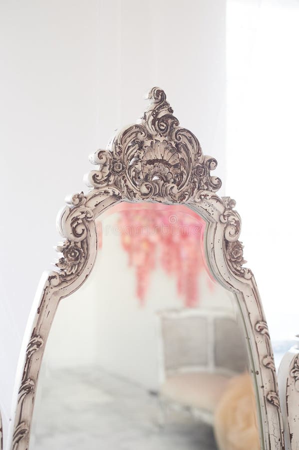 Element of Old Wooden Carved Frame on Mirror.Bright Interior.White ...
