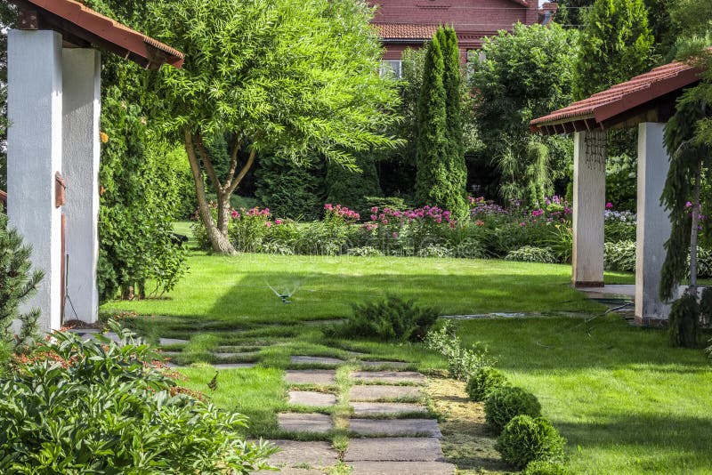 Elementos De Projeto Do Quintal Imagem de Stock - Imagem de sombras ...