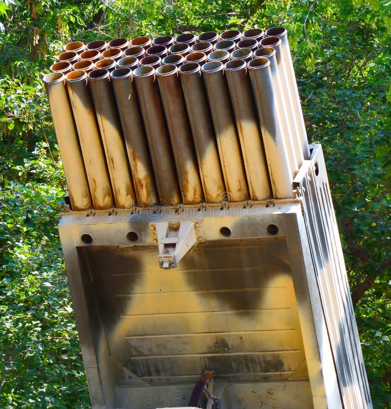 BM-21 Grad 122-mm Multiple Rocket Launcher on Ural-375D Chassis ...