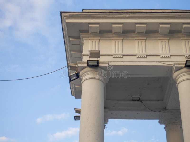 Elements of Street Lighting. Column Lighting. Technologies and ...