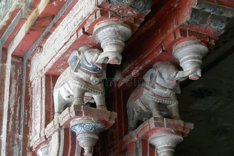 Elephant Bracket Capitals on Columns Stock Image - Image of palace ...