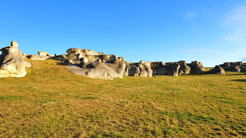Elephant Rocks In New Zealand Stock Photo - Image of elephant, waitaki ...